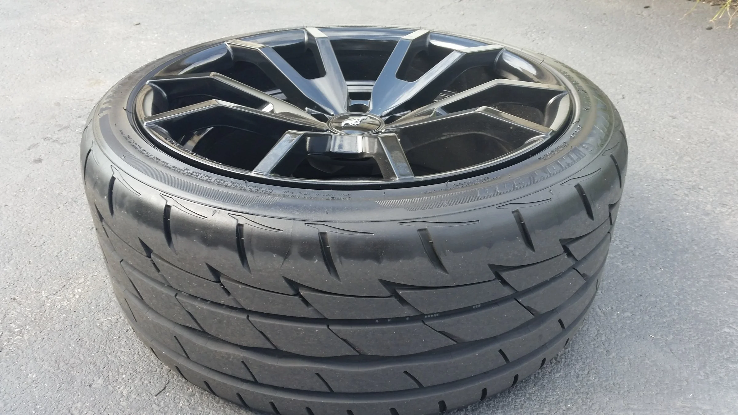 Expired - Set Of 4 Cdc 20x10 Outlaw Wheels And Tires | Mustang Forums ...